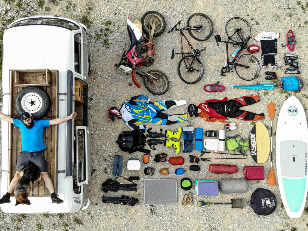 A camper van & more - The Mountains Magazine - Lebanon