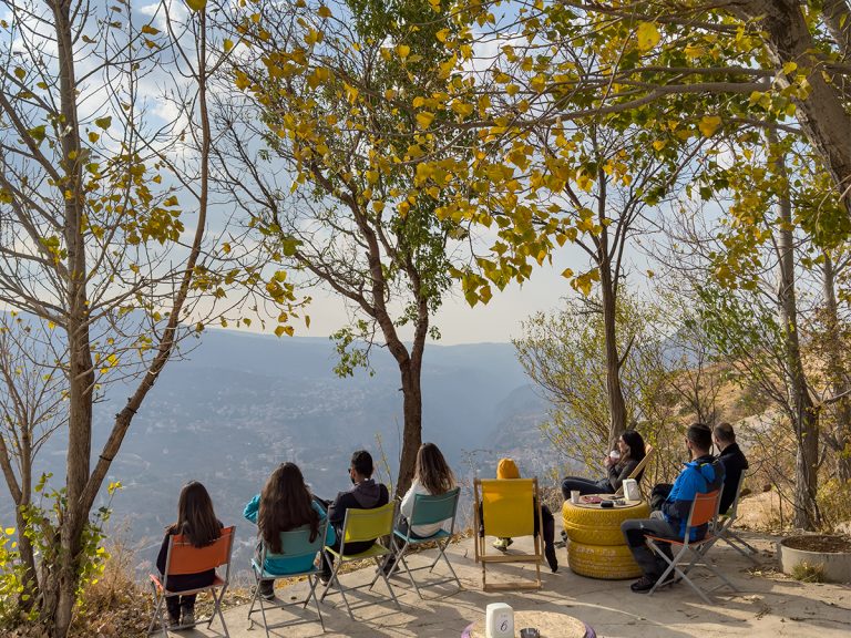 Why do leaves change colors in Autumn? - The Mountains Magazine - Lebanon